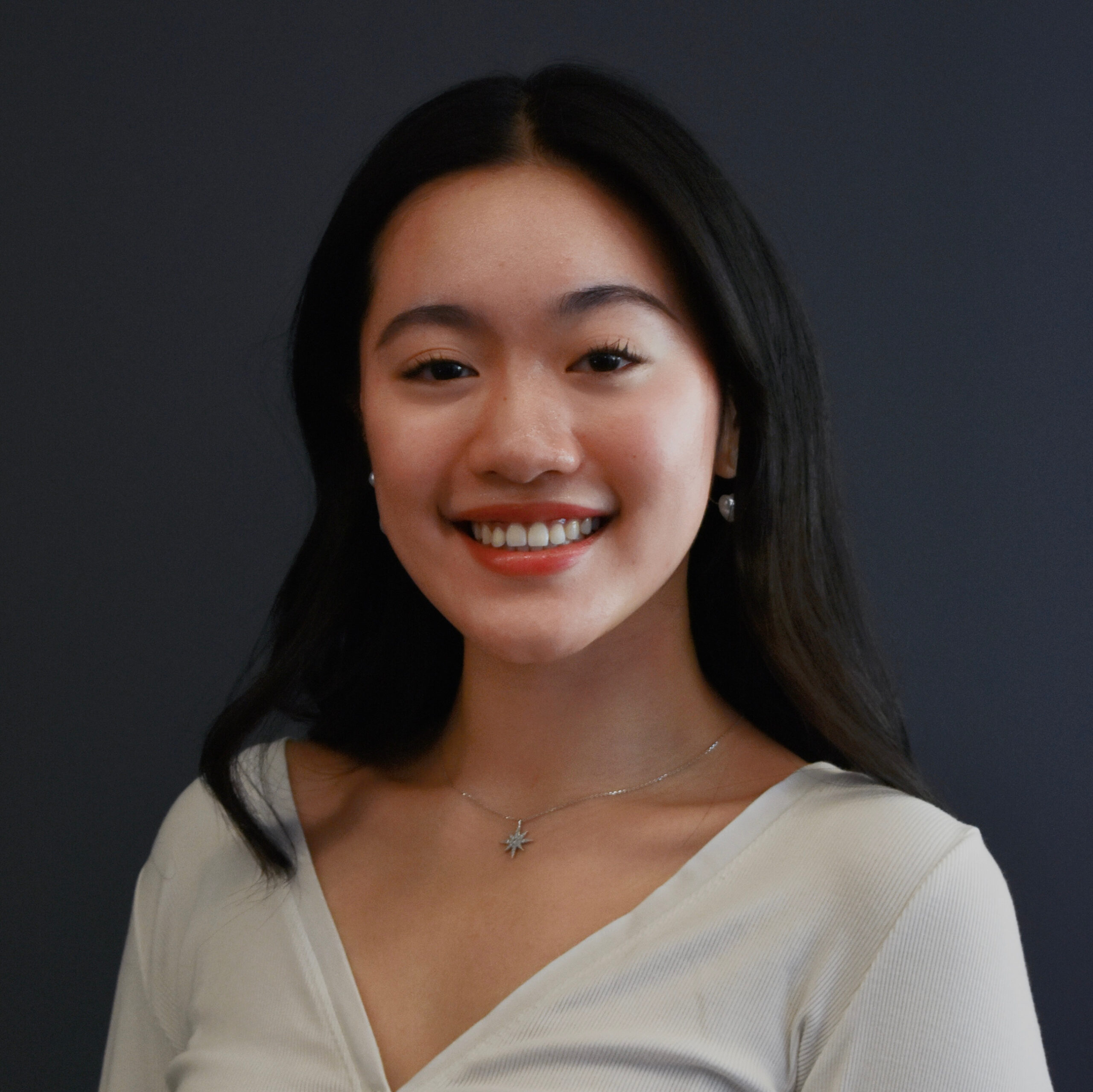 Julia Li - U of T Undergraduate Research Hub